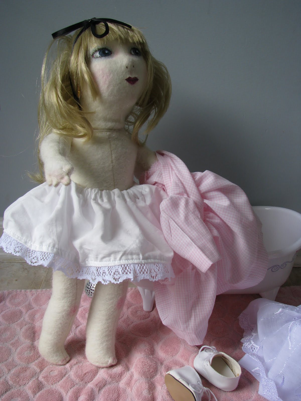 Atelier Mandaline Chasing The Lonely Doll