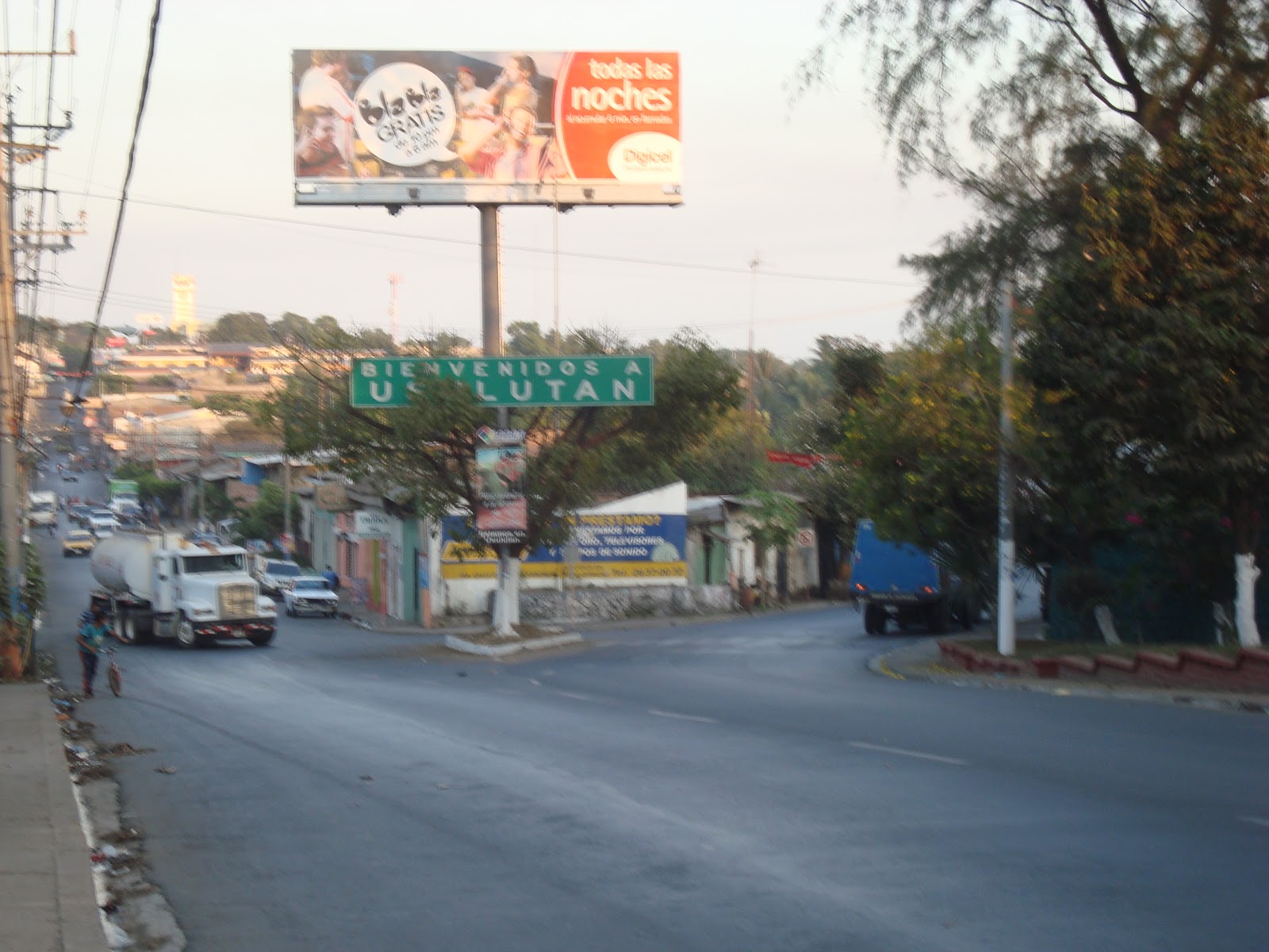 Usulutan El Salvador: Foto de Entrada a la Ciudad de Usulutan