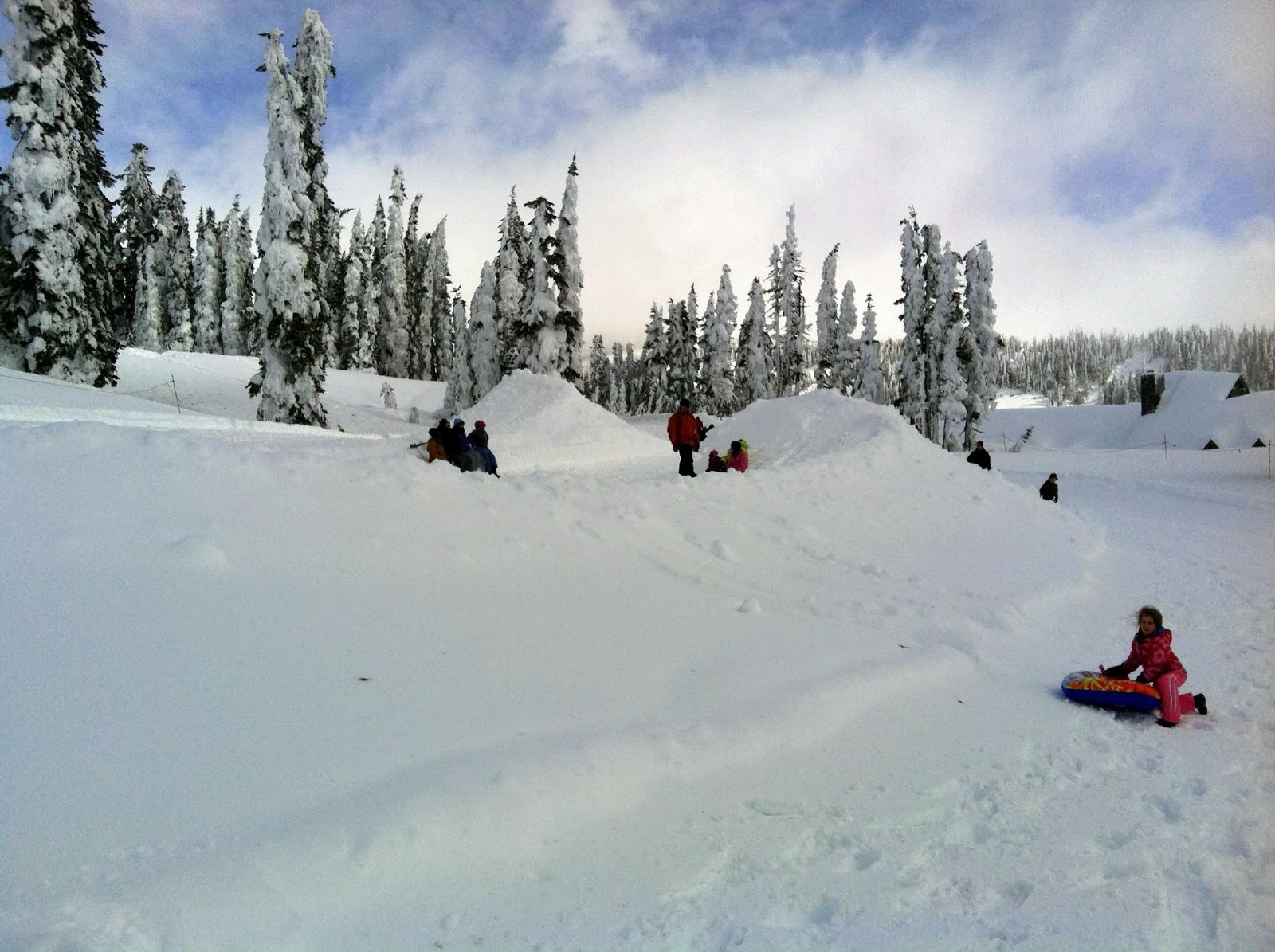 Visit Rainier: The Paradise Snowplay Area is Open for Fun!