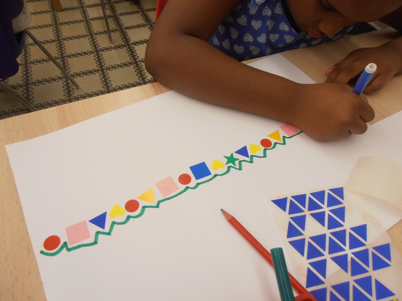 ELS MITJANS: El grafisme creatiu: sessió 2