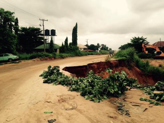 'Death Trap' on Nnekede Road in Owerri (photos)