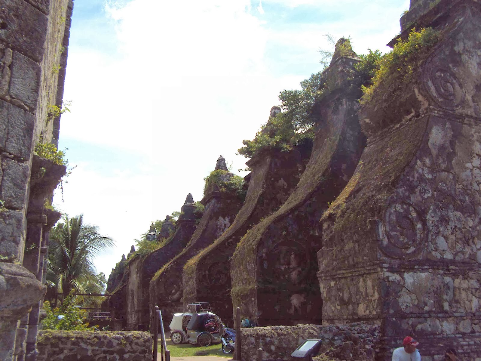 Gala La Travels: The Paoay Church and the Legendary Paoay Lake ~ ILOCOS ...