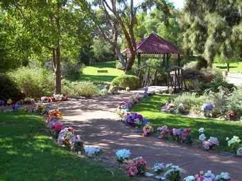 Objectif PERTH : PINNAROO Valley Memorial Park