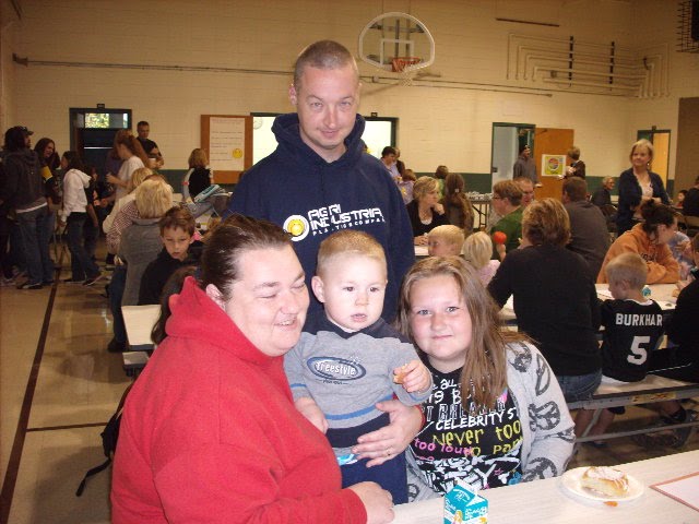 Mrs. Hoskins's Third Grade: Pastries for Parents