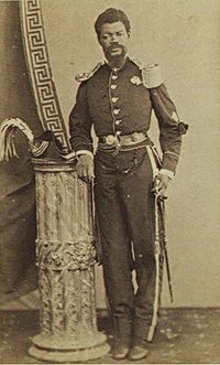 HAJA LUZ: Dom Obá II