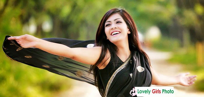 Maria Noor ~ Lovely Girls Photo