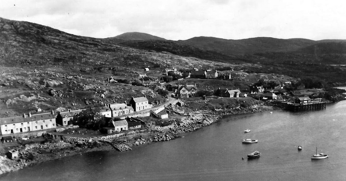 Tour Scotland: Old Aerial Photograph Tarbert Isle Of Harris Scotland