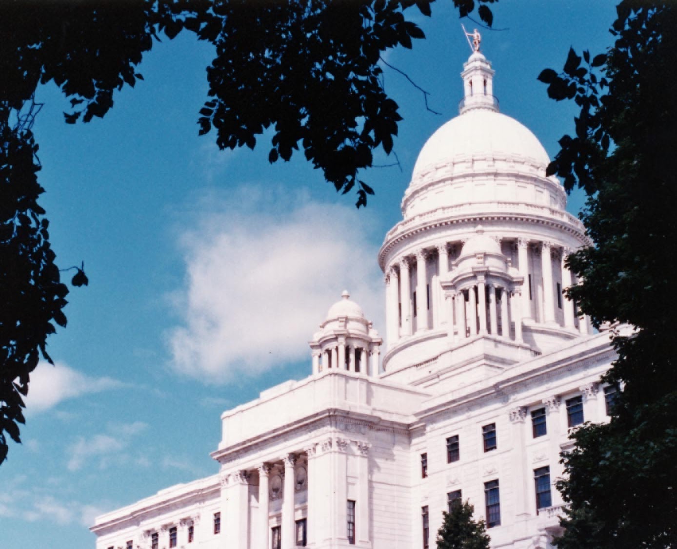 Camden Windows - Rhode Island State House
