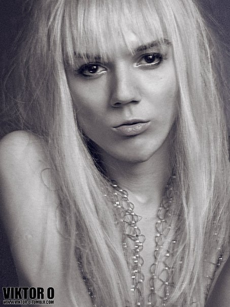 newfashion: On the Rise: Viktor O