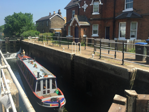 London underfoot: London Loop 18/19: Enfield Lock - Chingford - Chigwell