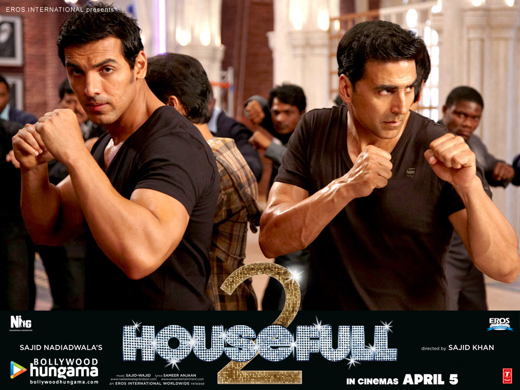Akshay Kumar Italy: Posters & promotional photos of Housefull 2 movie ...