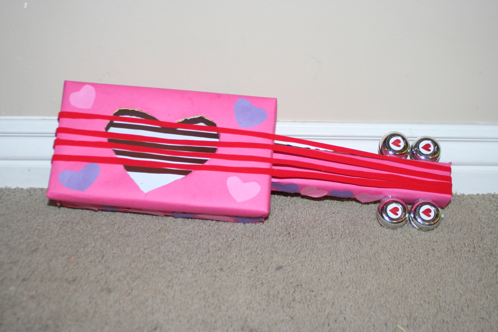 Mommy Lessons 101: Creative Valentine Box #8 - Valentines Heart Guitar