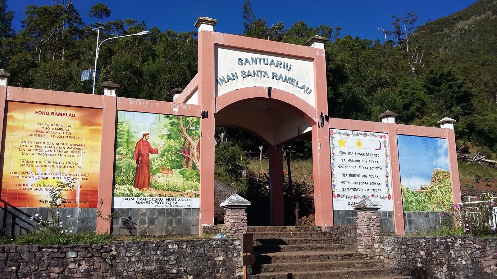 Impressões de Timor Leste: Subida aos 3000 metros do Foho Ramelau