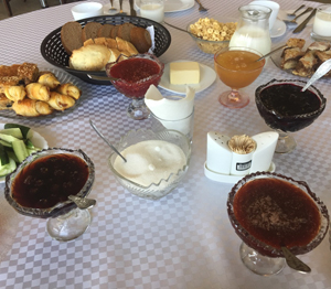 Uzbek Journeys: Tea with Bread and Jam – a Traveller’s Appreciation of ...