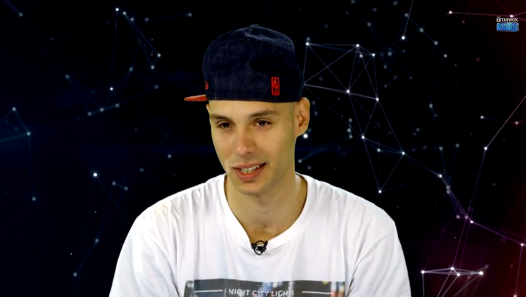 El confesionario de GH... Omar GH15 no recuerda su duching con Paula ...