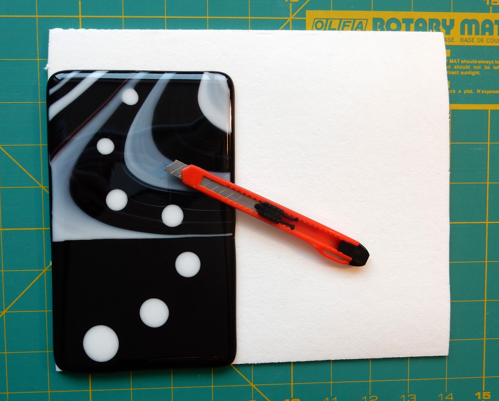 Using Fiber Paper to Modify a Fused Glass Mold
