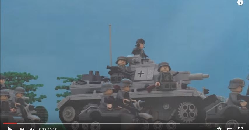 Premium Souvenir: 1941 Lego World War Two Battle for Russia