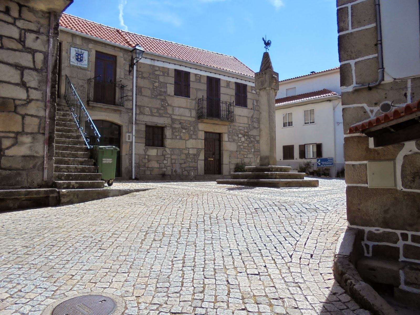 O AÇOR: Pelos Caminhos de Portugal: Folgosinho