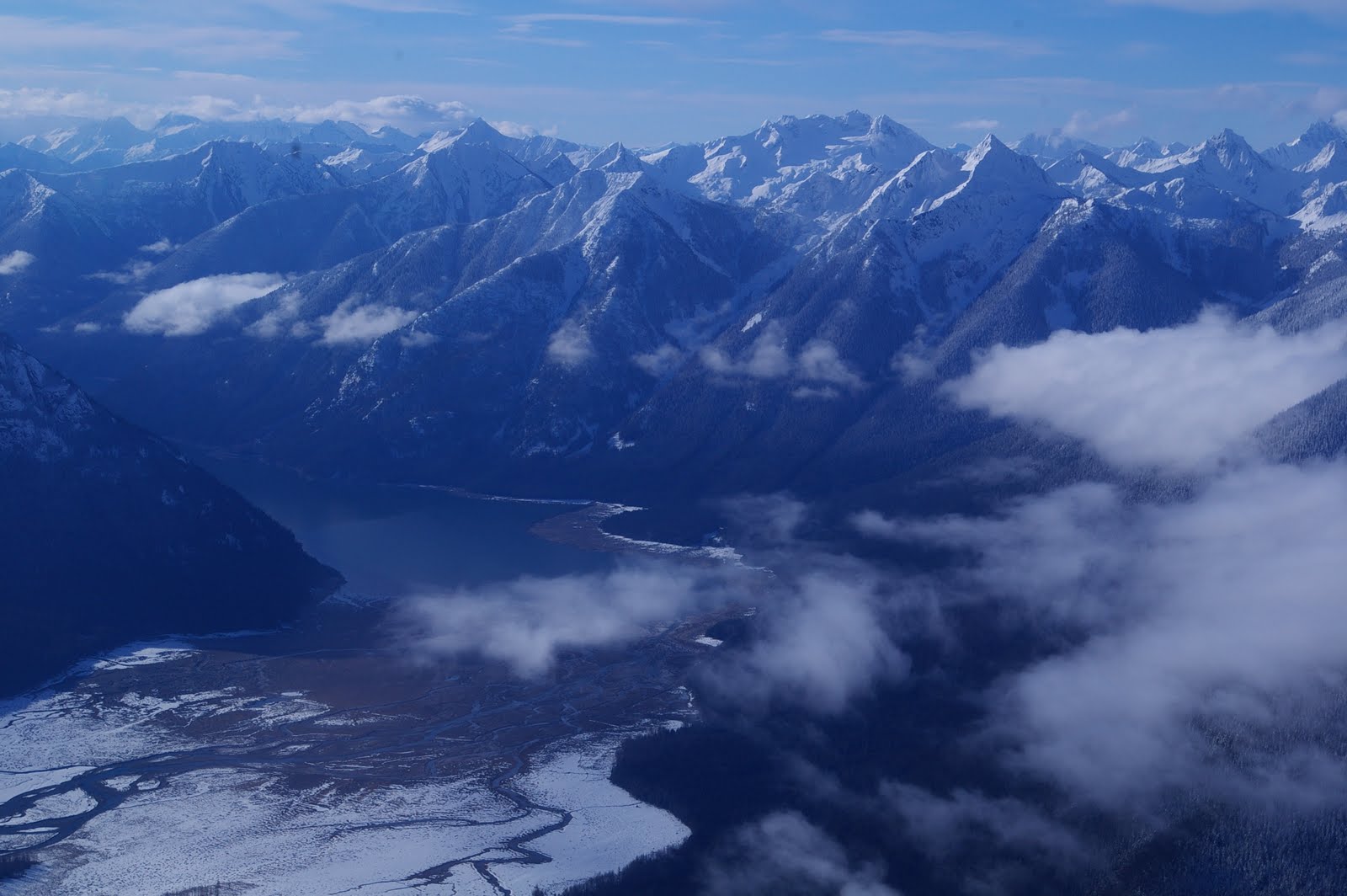 Woollen Knickers: Chilliwack Valley Mountains in Winter