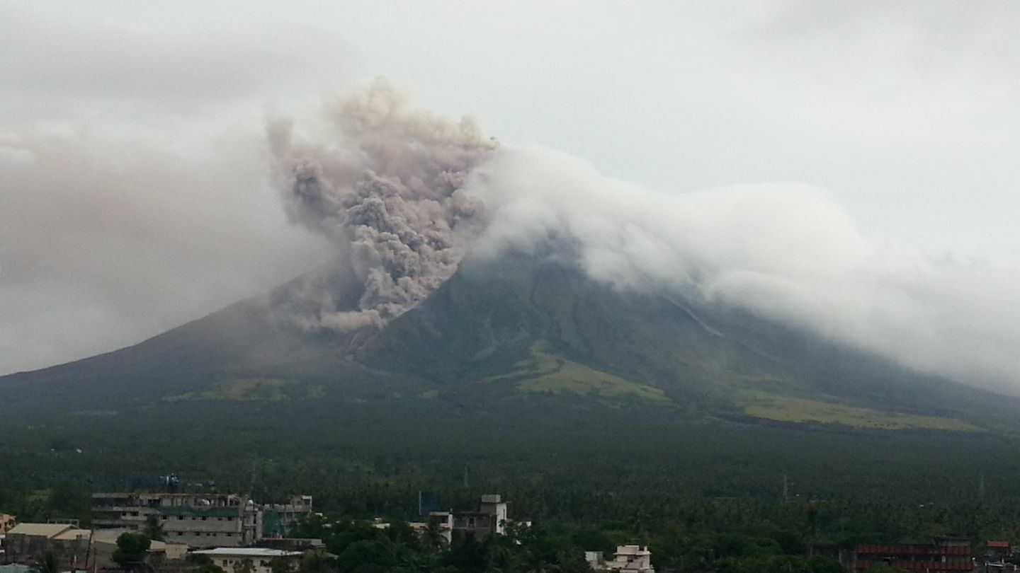 PHIVOLCS latest update on Mayon Volcano: Alert level 3