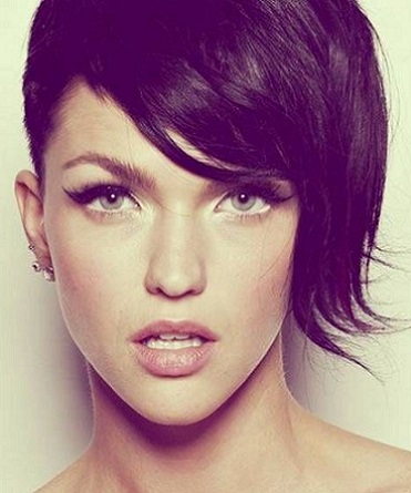 Mujer: Estilo y Belleza: Pelo Corto Pixie Asimétrico 2018