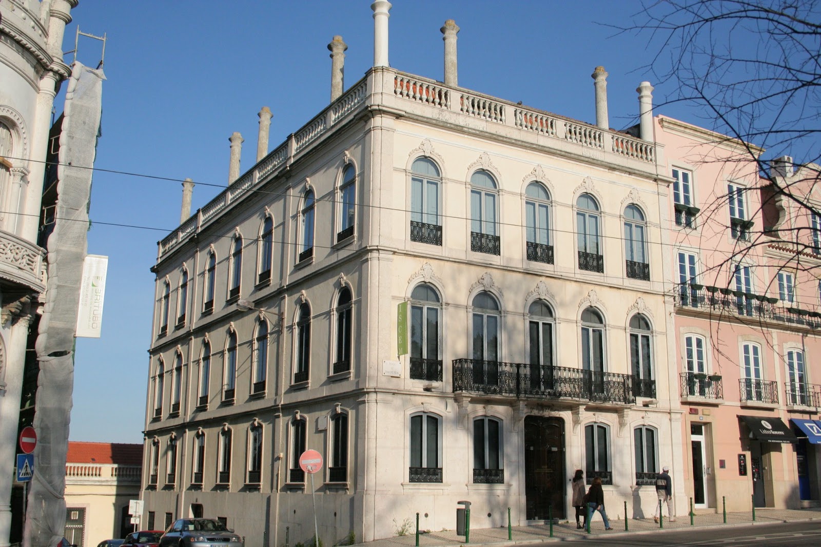 a touch of lisbon: Praça do Príncipe Real