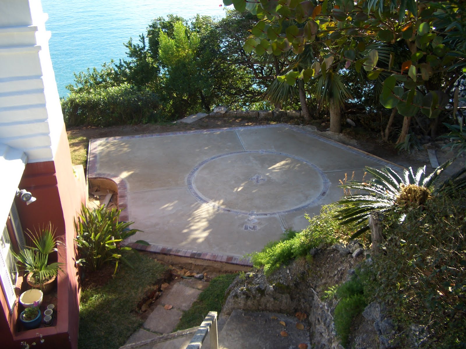 Pitchers Bermuda Landscaping