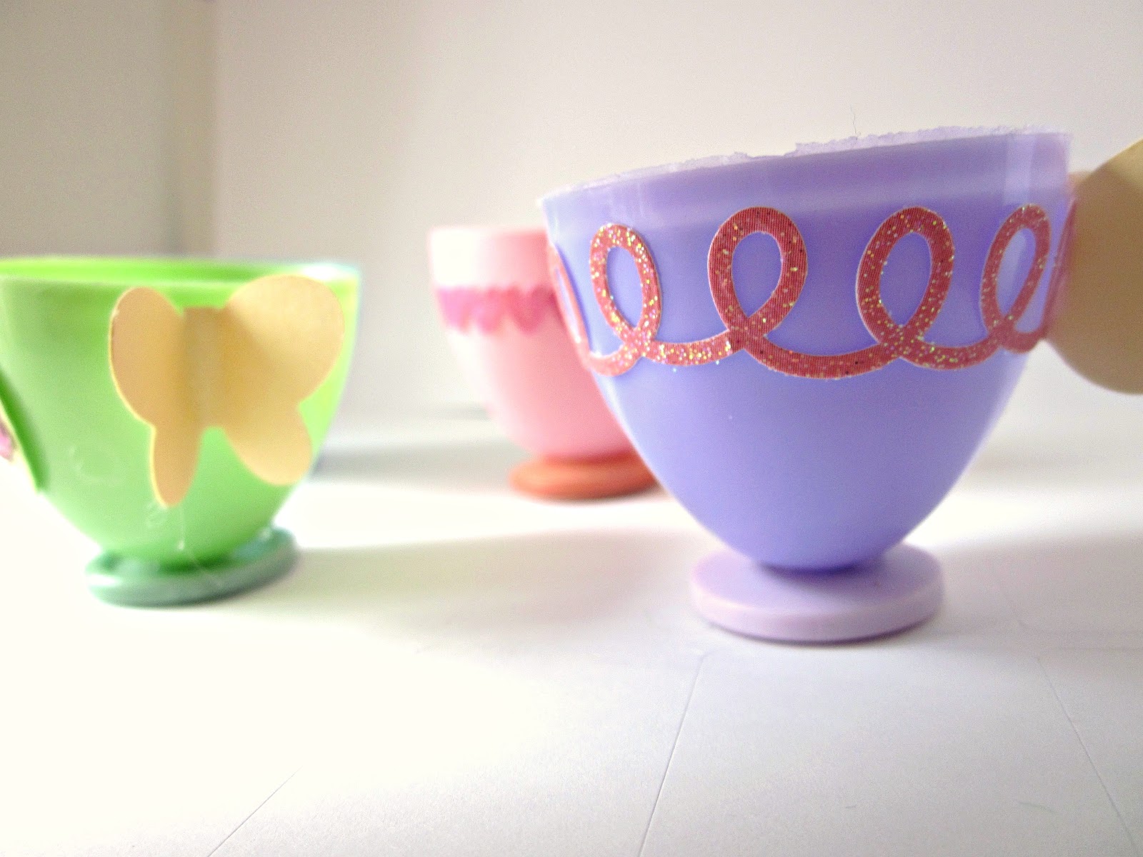 Embellishing Life: Easter Tea Cups
