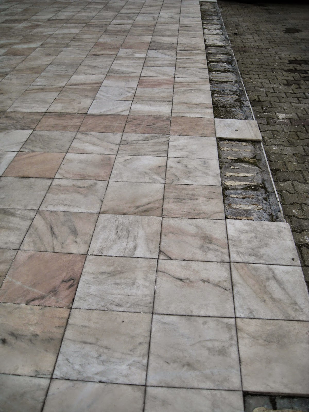 Impresii de calatorie: Bucuresti: Casa Poporului (Bucharest: The Palace ...