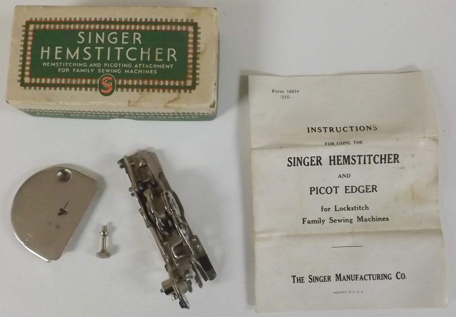 ANTIQUE and VINTAGE SEWING MACHINES WANTING a NEW HOME!! : Singer ...