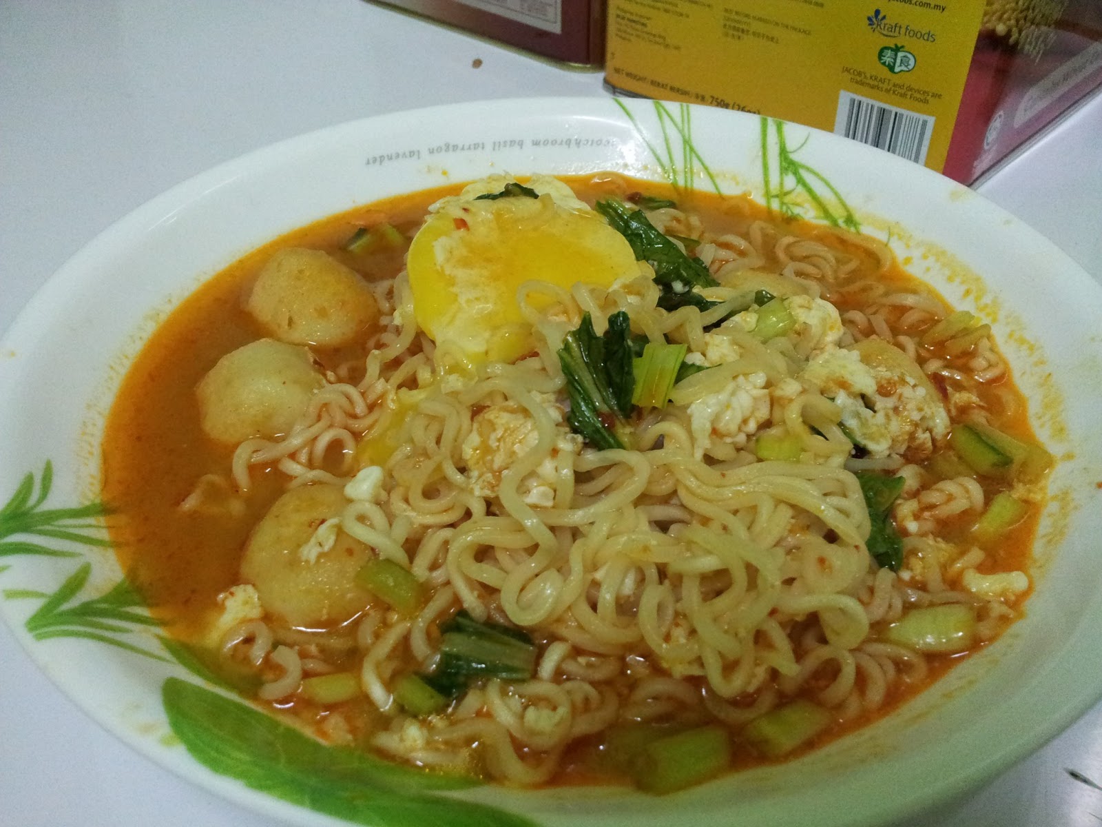 Kasih Sayang Kepada Penggemar Mee Segera