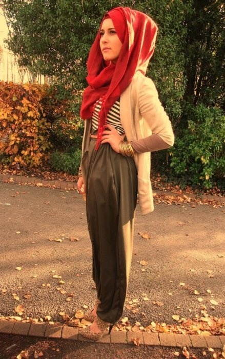 Latest Fashion: New Latest Style Abaya & Hijab 2012 | Modern Burqa ...