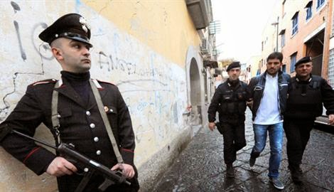 La Mafia é anche nella tua citta * Die Mafia ist auch in deiner Stadt ...