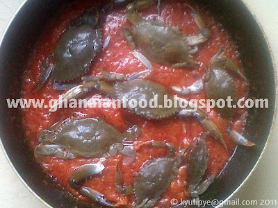 Ghanaian Food: Crab Stew with Yam Cubes