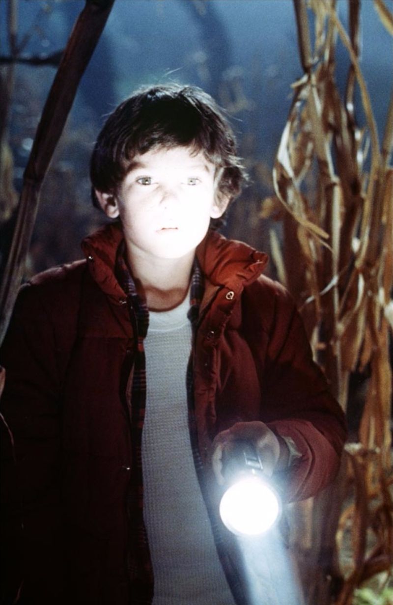 45 Amazing Behind the Scenes Photos From Steven Spielberg's ...