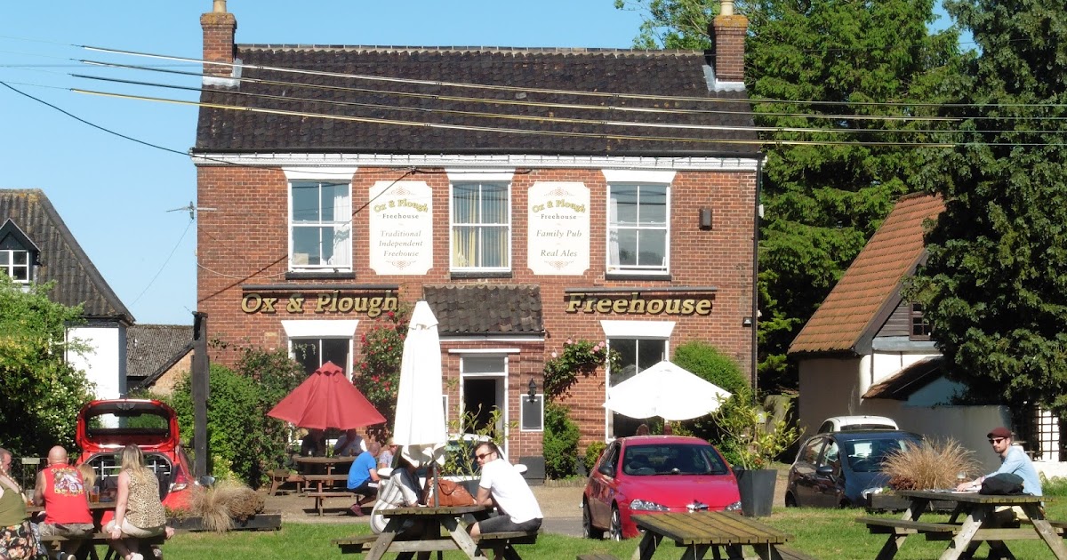 Old Buckenham blog: Sun shines on Old Buckenham