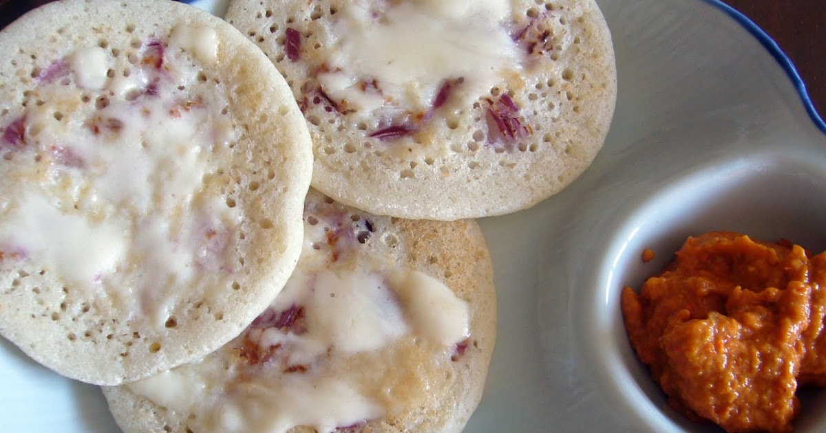 Blinis with Mozzarella and Red Bell Pepper pesto
