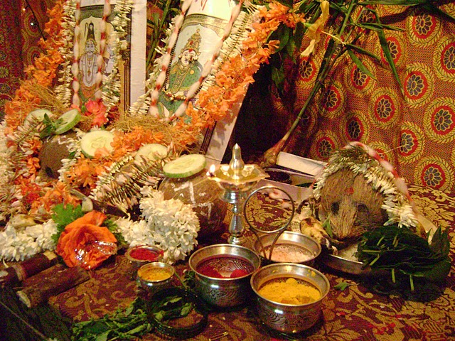 gHara javaN (Home Food): Amgil ghara gauri pooja