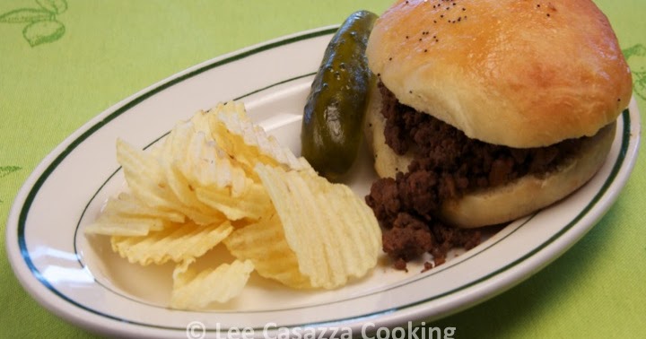 Izetta's Southern Cooking: LOOSE MEAT BEEF-N-BURGERS