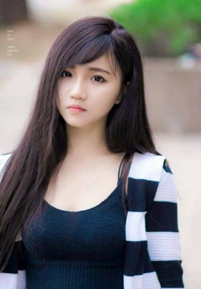 Foto Nguyen Thi Hai Yen, Wanita Cantik Yang Viral Karena Fotonya Sedang Mencuci Piring - INSOPEDIA