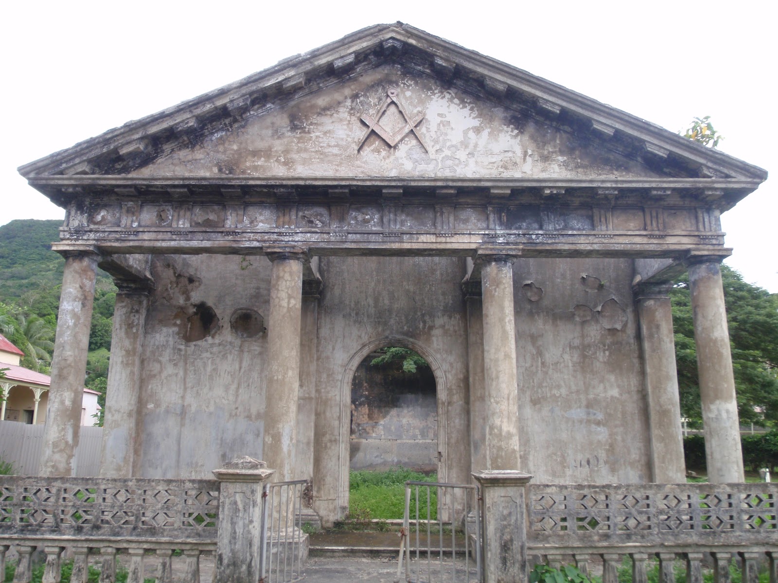 SOUTHERN CROSS SOJOURN: Levuka, Fiji