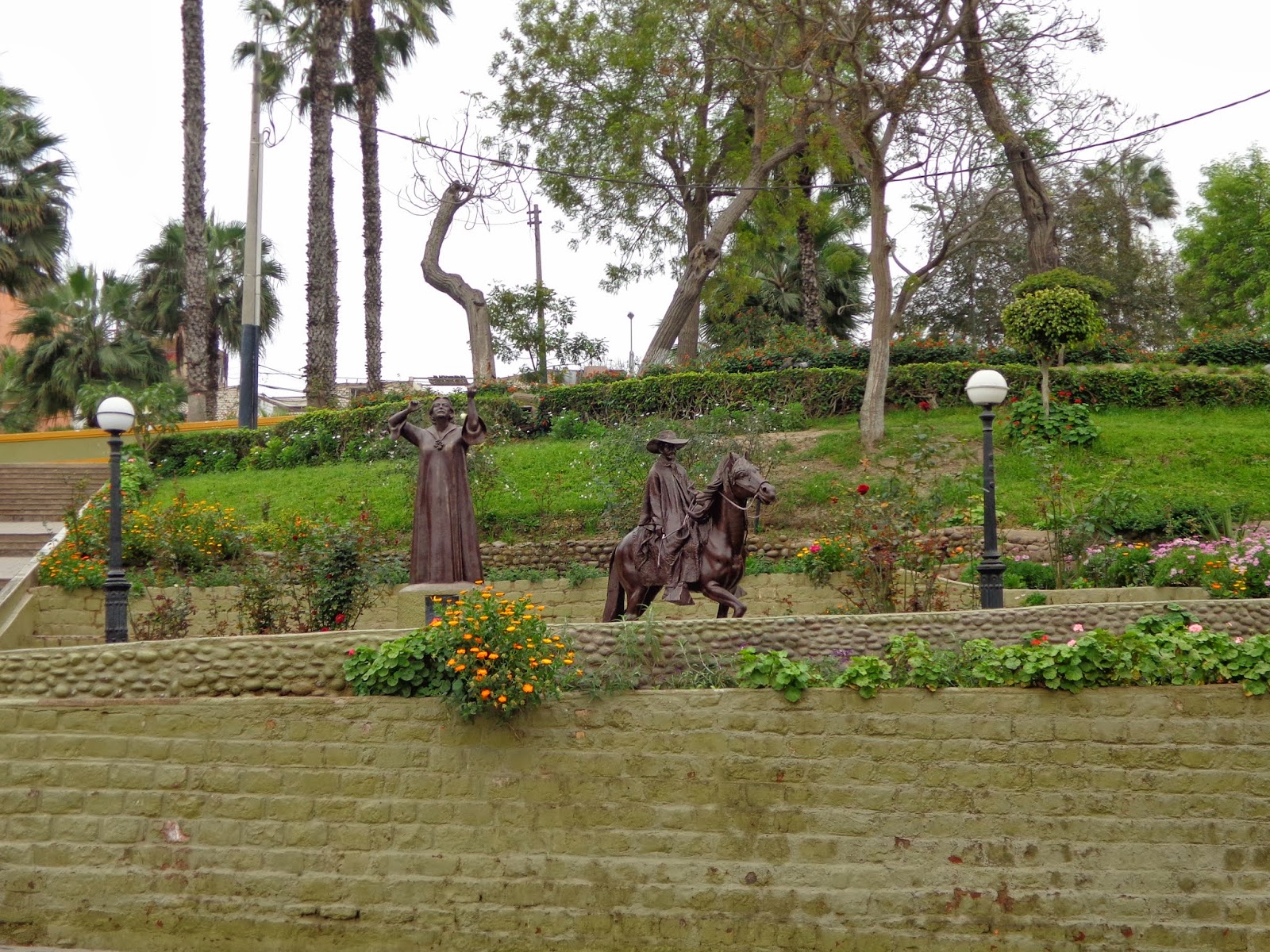 COMO CHEGAR A BARRANCO ? O QUE É QUE BARRANCO TEM ? | Uma Senhora Viagem