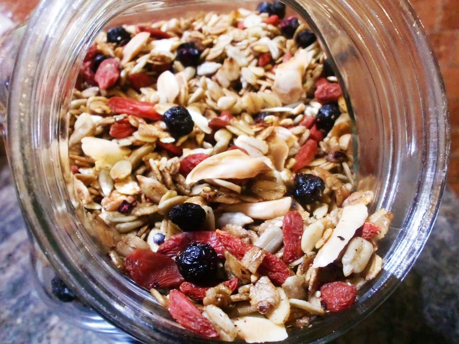 LA MENTA FRESCA: MUESLI DE CEREALS I LLAVORS CRUIXENT / MUESLI DE ...