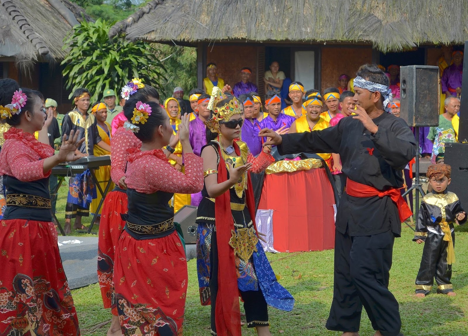 Blog Budaya Indonesia: Tari Sintren, Tari Tradisional Jawa Tengah Yang ...