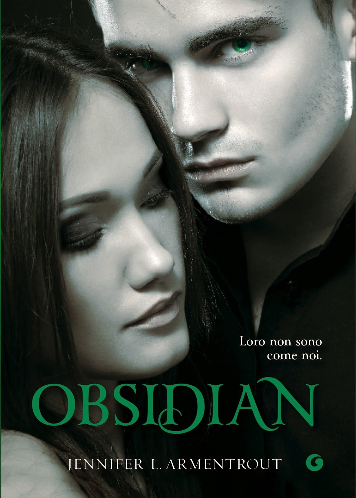 Books: OBSIDIAN ( LUX #1) - Jennifer L. Armentrout
