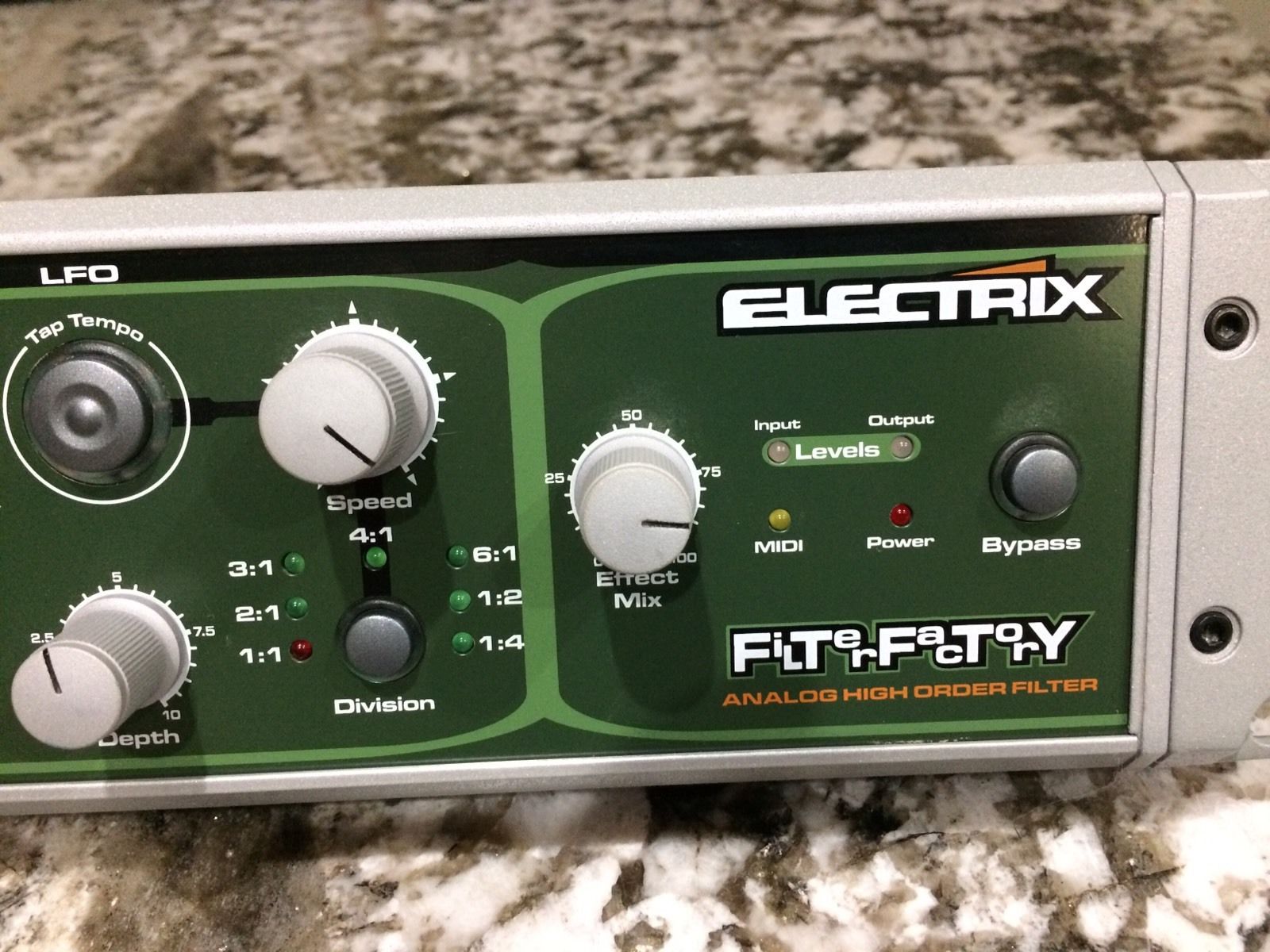 MATRIXSYNTH: Electrix Filter Factory Stereo Analog LFO and Distortion ...