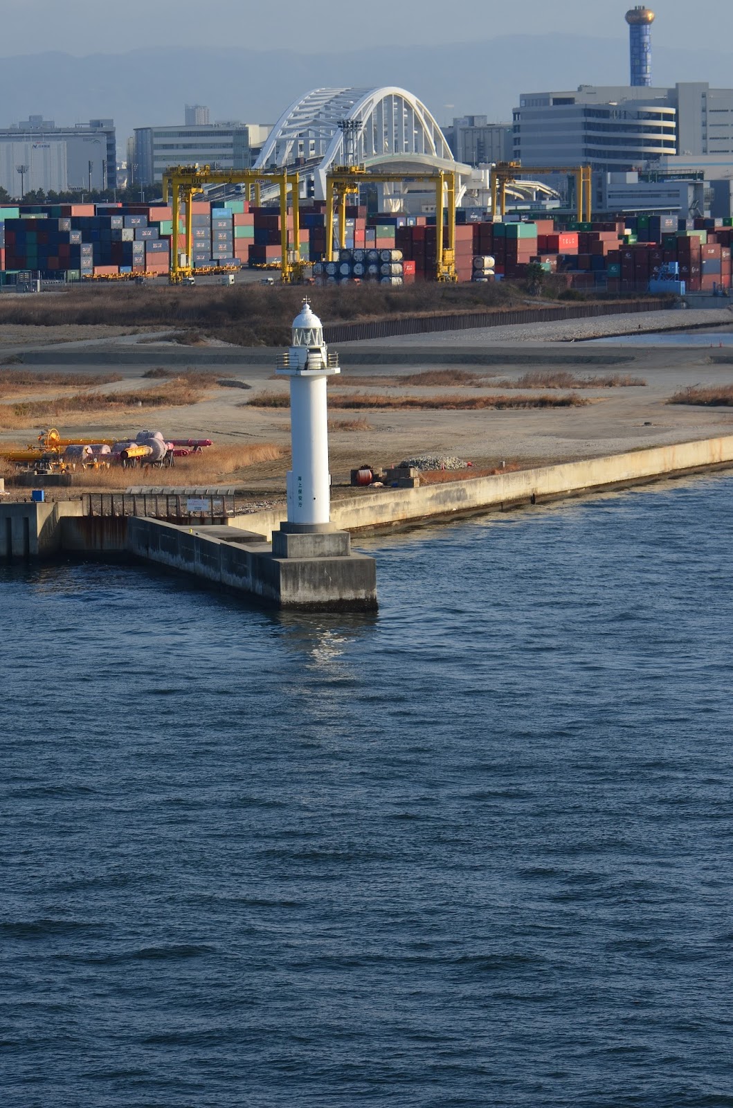 Neal's Lighthouse Blog: Osaka Main North Breakwater Lighthouse - Osaka ...