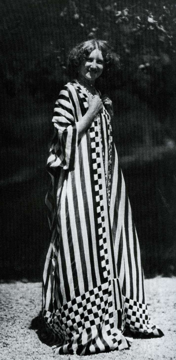 real life is elsewhere: icon - emilie flöge