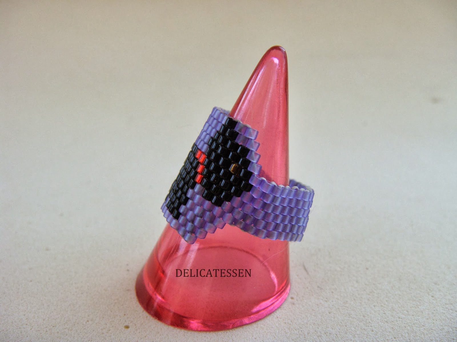 DELICATESSEN: Anillo Ferrioni