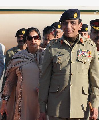 Pakistan Army Fans: Gen.Kayani and Mrs.Kayani